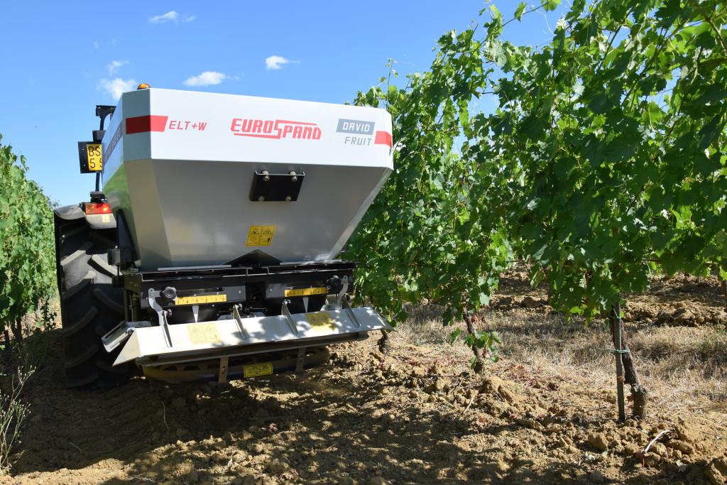 Cavallo Compact Fruit/David Fruit (Double Disc Spreader) ELT + W / ISO | Guidolin | Ag Machinery ...
